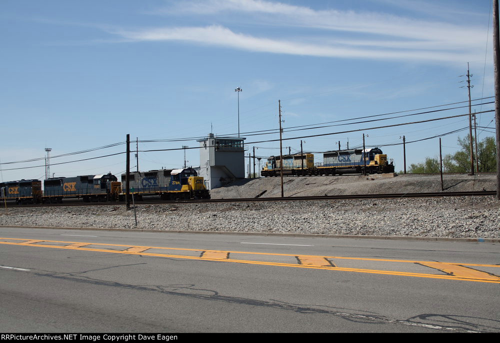 CSX 8258 8019 on the hump at Frontier Yard